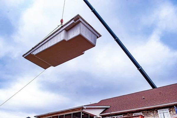 7 Easy Steps for Fiberglass Pool Installation