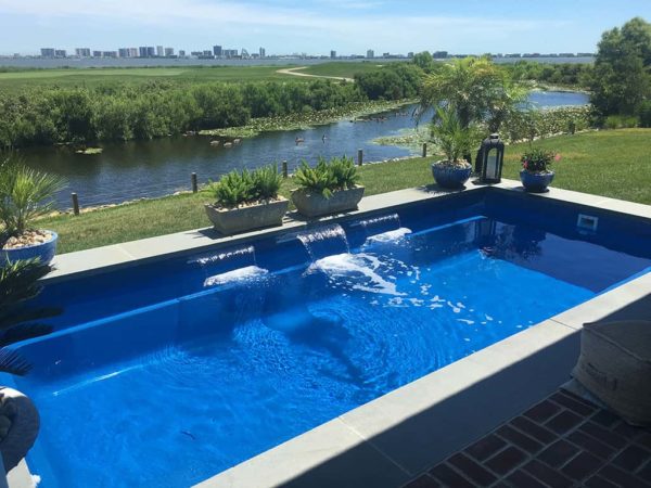 What is a Cocktail Pool? Explore the features and benefits!