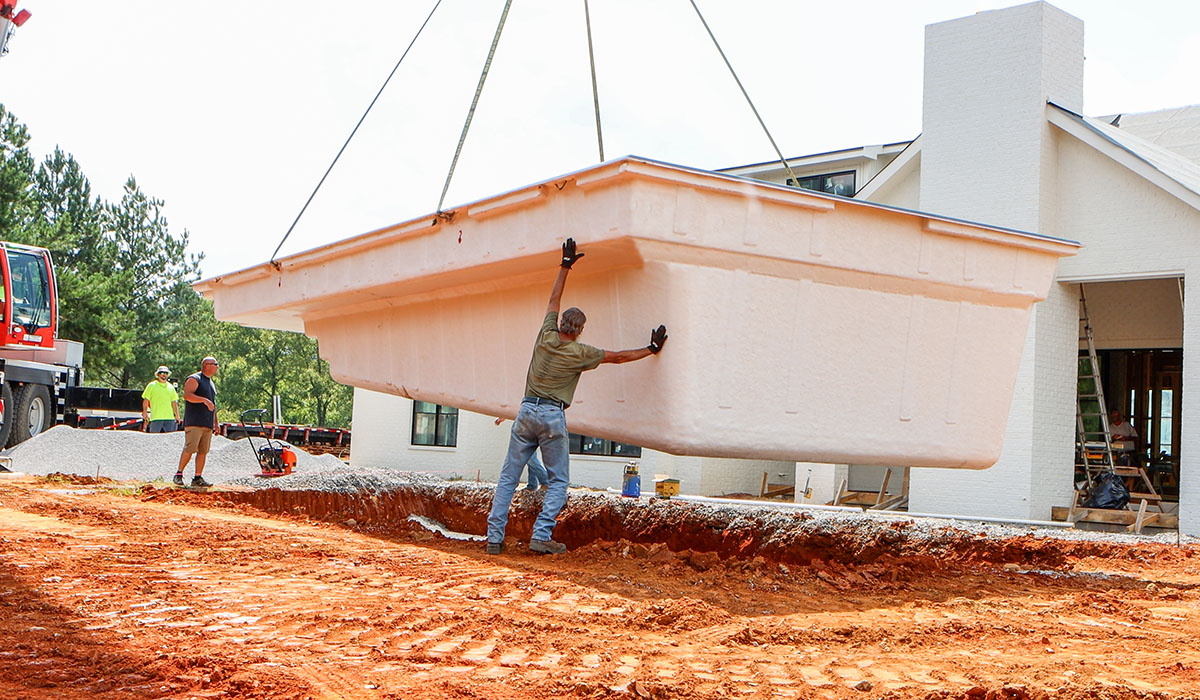 5 Reasons to Build a Pool When You Build a Home